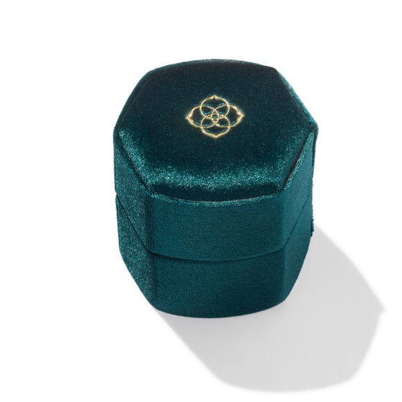 Kendra Scott | Jewelry | Kendra Scott Davis Small Jewelry Case In ...